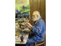 Piggottsculpture/Bladon Pottery, Woodstock | Art Galleries - Yell