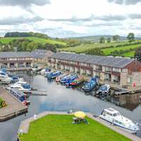 Tewitfield Marina, Carnforth | Self Catering Holiday Accommodation - Yell