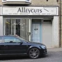 Alley Cuts, Wincanton | Hairdressers - Yell