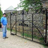 Robbie Savill Blacksmiths, Liskeard | Wrought Ironwork - Yell