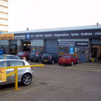 Halfords Autocentre, Brighton | Garage Services - Yell