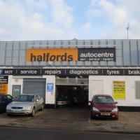Halfords Autocentre, Chelmsford | Garage Services - Yell