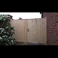 Top Notch Timber Ltd, Selby | Gates & Railings - Yell