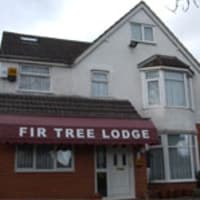 The Fir Tree Lodge, Swindon | Bed & Breakfast - Yell