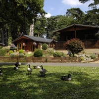 Overstone Lake Caravan Park, Northampton | Caravan Parks - Yell
