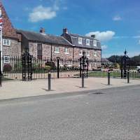 Eirik Johnson Gate Automation, Sheerness | Electric Gates - Yell