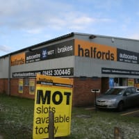 Halfords Autocentre, Gloucester | Garage Services - Yell