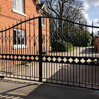 The Gate Maker, Ripley | Gates & Railings - Yell